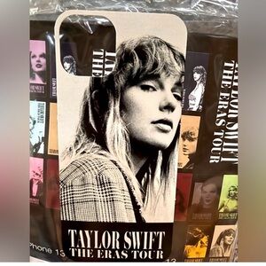 Taylor Swift | Other | Taylor Swift Bundle Of 2 Inserts Starshearts ...